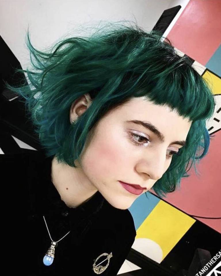 24 Dark Green Hair Trends To Try Out Now