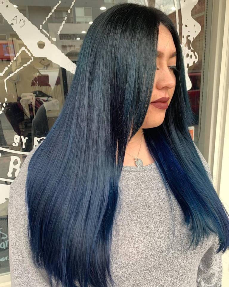 18 Must-Try Midnight Blue Hair Styles